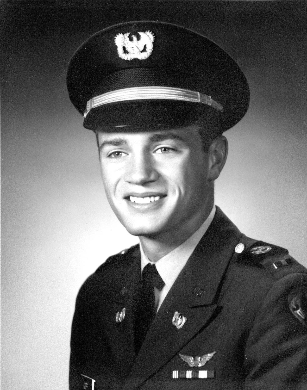 Vietnam helicopter pilot to speak at Veterans Roundtable | News ...