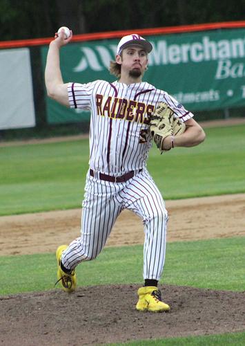 Raiders fall in elimination bracket championship game | Sports | southernminn.com