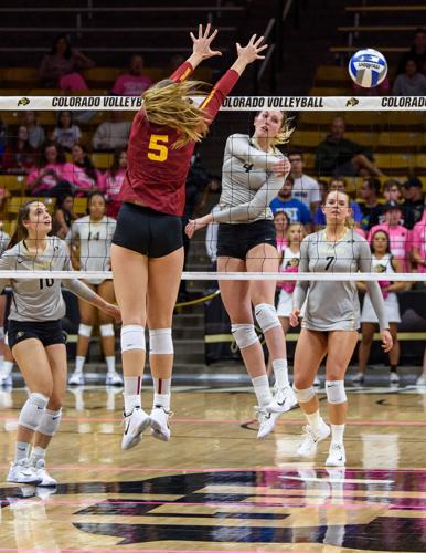 Anna Pfefferle : U Colorado volleyball player from Northfield finds ...