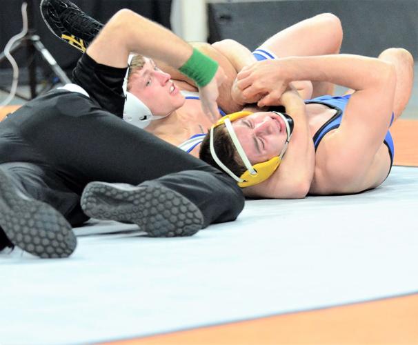 Moen is the man: Owatonna senior clinches 2nd straight state title in ...