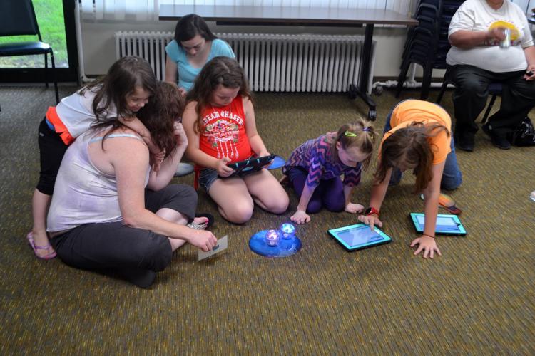 Kids learn to code during Sphero Star Map program | News | southernminn.com