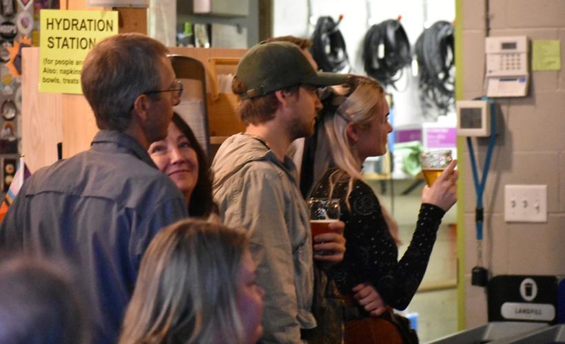 Anna Graves plays hometown set amid major tour, rising stardom | News ...