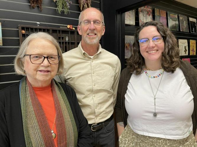 Vintage record store opens in downtown Northfield | News | southernminn.com