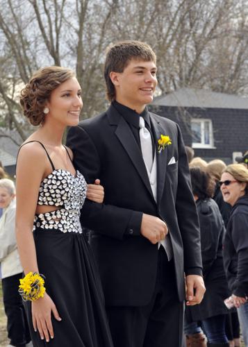 Kenyon-Wanamingo Prom 2015: On the Boardwalk | The Kenyon Leader ...