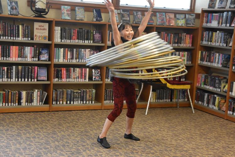 Circus Manduhai brings the circus to Le Sueur Library | News ...