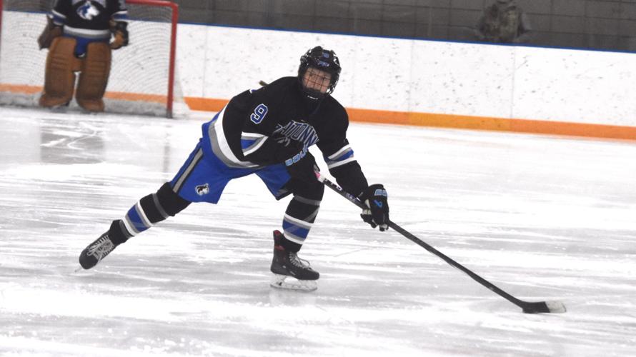 Scoring surge in 3rd period has Huskies top Packers 4-1 | Sports ...