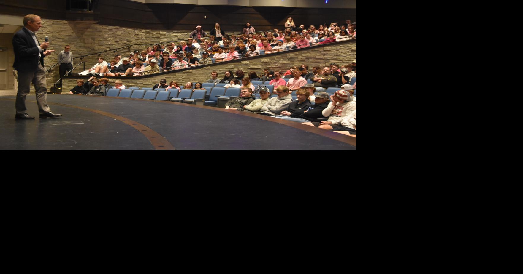 State Sec. Steve Simon talks to TCU students about the importance of ...