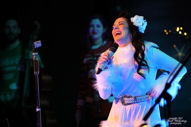 Q&A: Kat Perkins, 'The Voice' semifinalist, brings New Year's show to ...