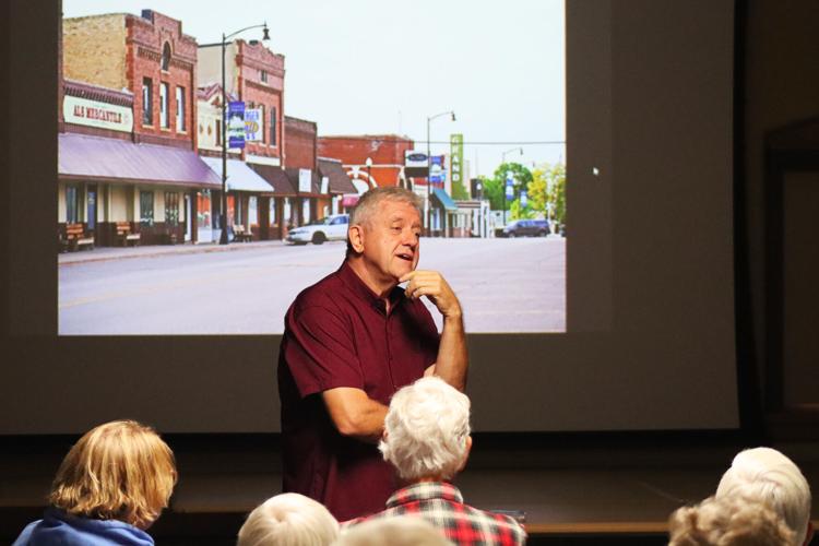 Author shares Minnesota fun facts, oddities at game show-inspired ...