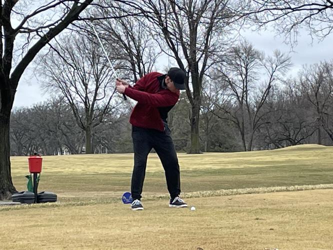 Giant's golfers compete in first invite of season with early signs of ...