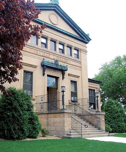 City of Owatonna narrows in on director for library | Local ...