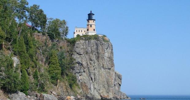 Split Rock’s beacon will shine to mark Edmund Fitzgerald anniversary ...