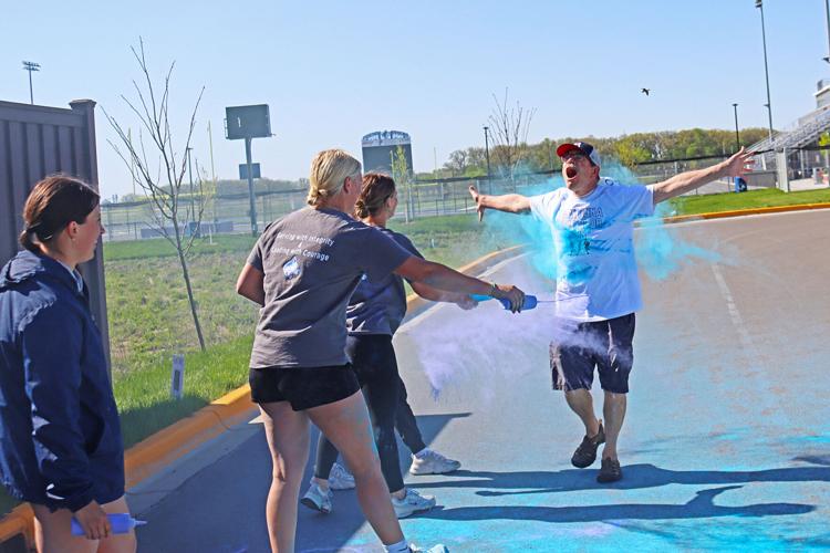 PHOTOS: NHS Color Run | | southernminn.com