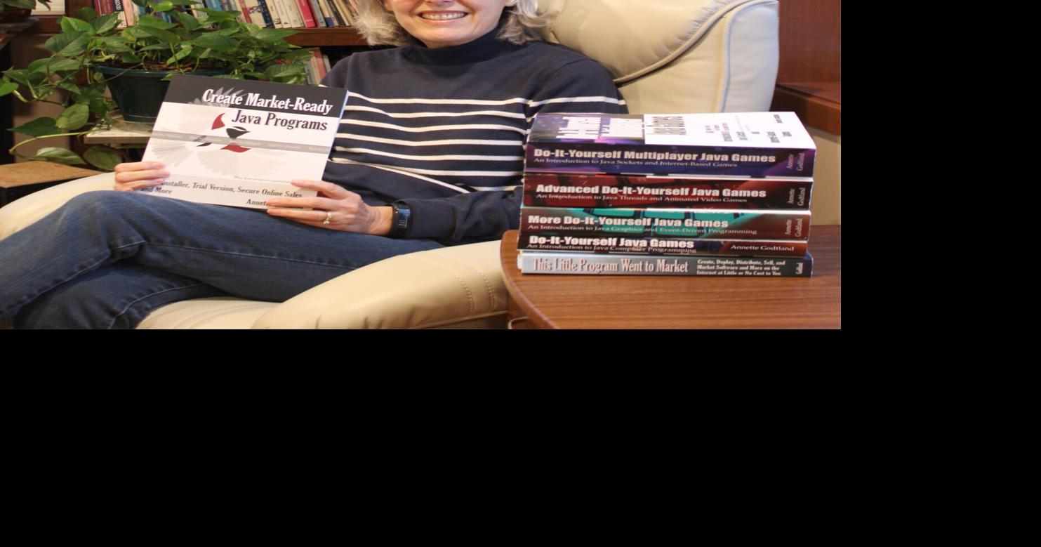 Self-published Kenyon author releases 6th book on programming | News ...