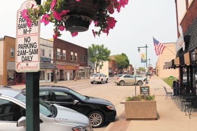 City council adopts downtown streetscape plan | News | southernminn.com