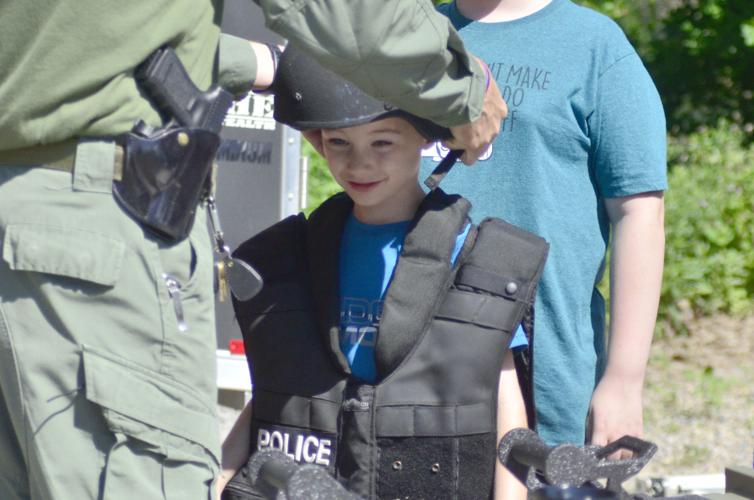 Families make most of Outdoor Youth Day on Swan Lake | News ...