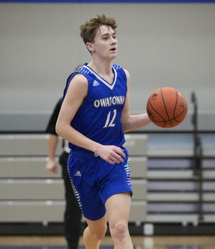 Huskies eclipse 100 points for 16th straight win over Red Wing | Sports ...