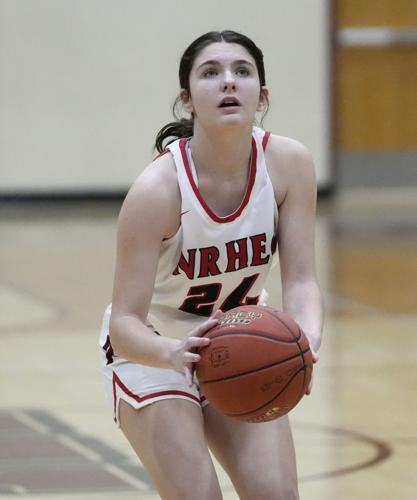 NRHEG girls keep battling for top conference spot against Medford ...