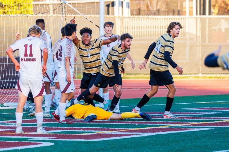 St. Olaf men's soccer reaches national semis | Sports | southernminn.com