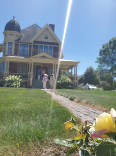 Gunderson House home to many stories, visitors | News | southernminn.com