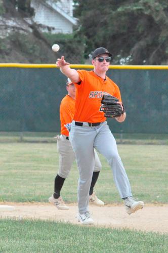 Spiders fall to Royals despite mid-inning rally | Sports | southernminn.com