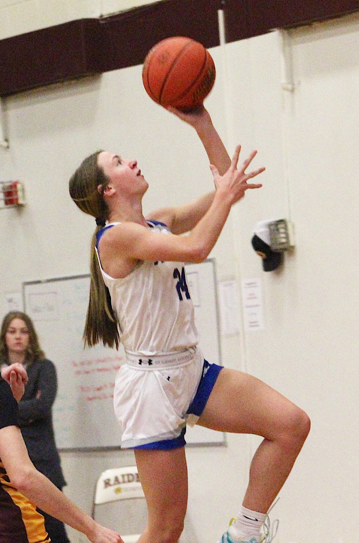 OHS girls cruise past Raiders for 3rd straight win | Sports ...