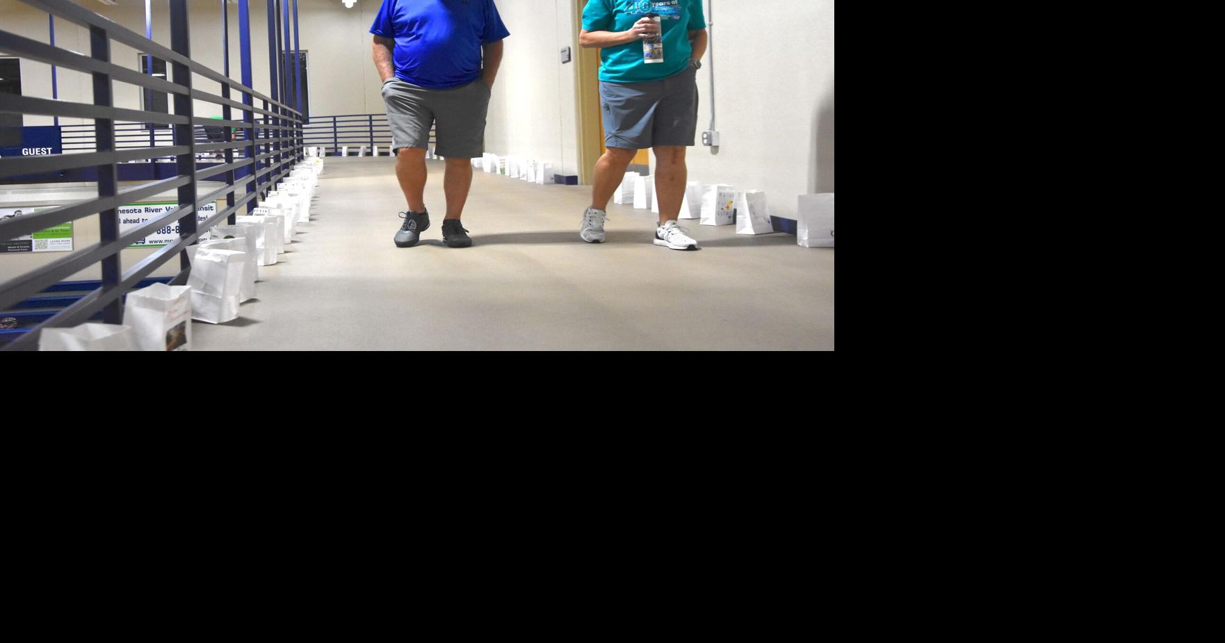 Honorary survivor Bruce Gray leads Nicollet County Relay for Life ...