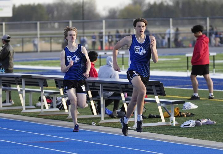 Boys 4x200 hunts for state title, Owatonna dominates 1st meet at new ...
