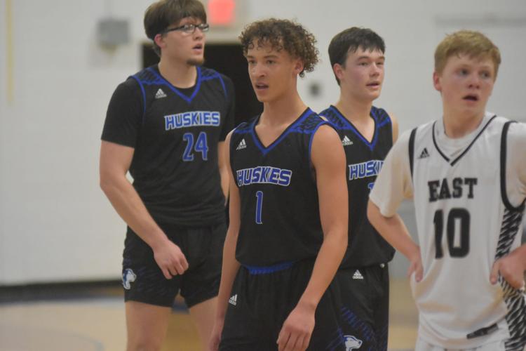 Owatonna outlasts Mankato East in battle of stars | Sports ...