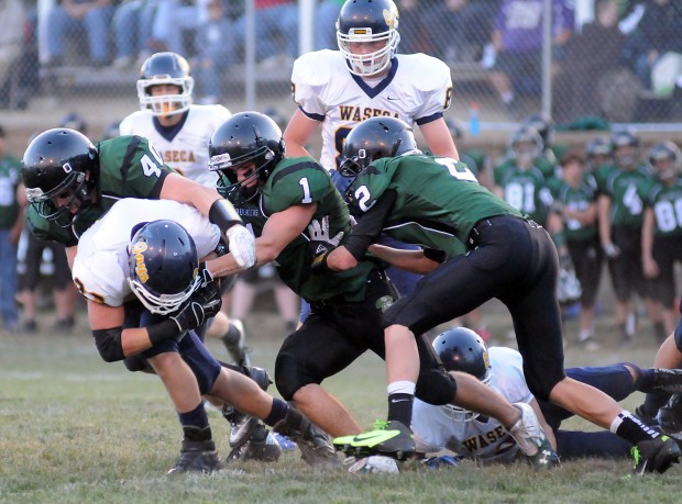 WEM football sends Waseca back home with a loss | Sports | southernminn.com