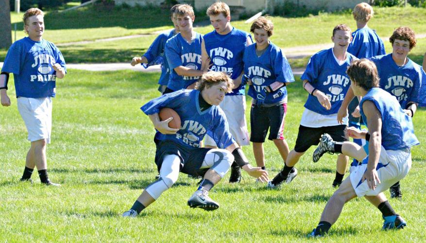 Waseca County football teams open fall camp | Sports | southernminn.com