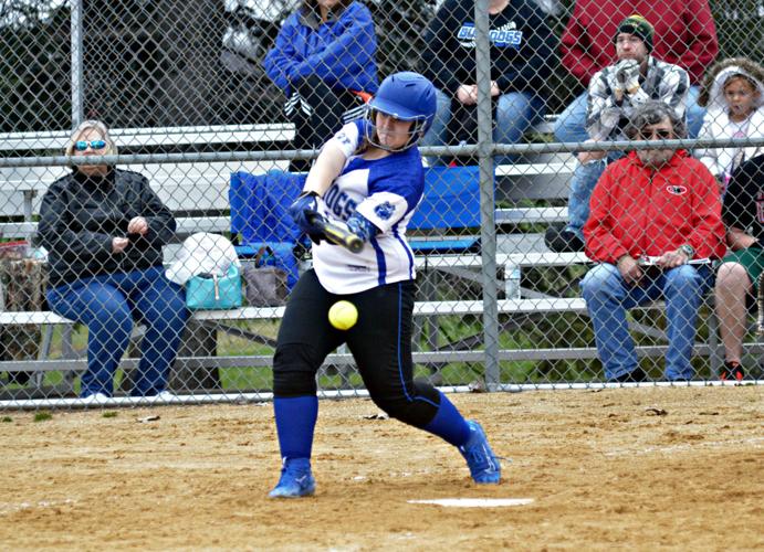 Bulldogs come back to score 10 unanswered, top Bluejays | Sports ...