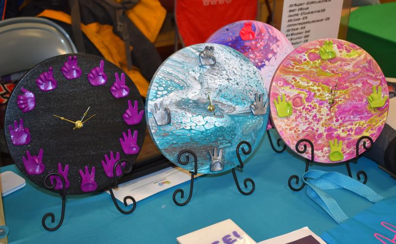 GALLERY: Expo at MSAD brings awareness to deaf business professionals ...
