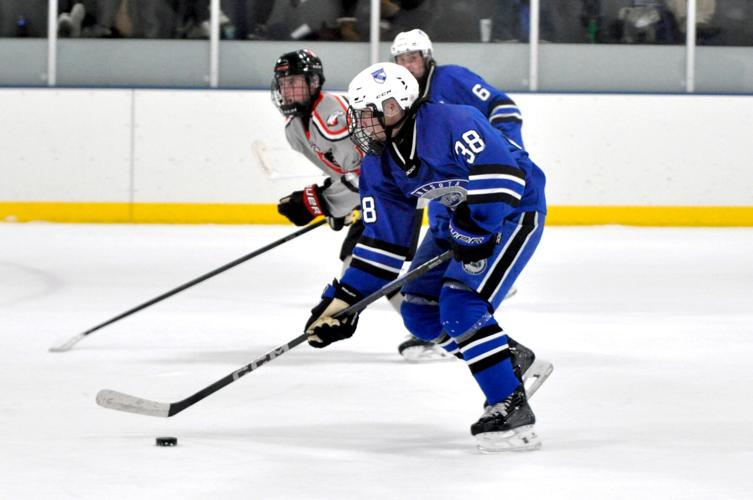 Bulldogs suffer overtime loss in season opener | Sports | southernminn.com