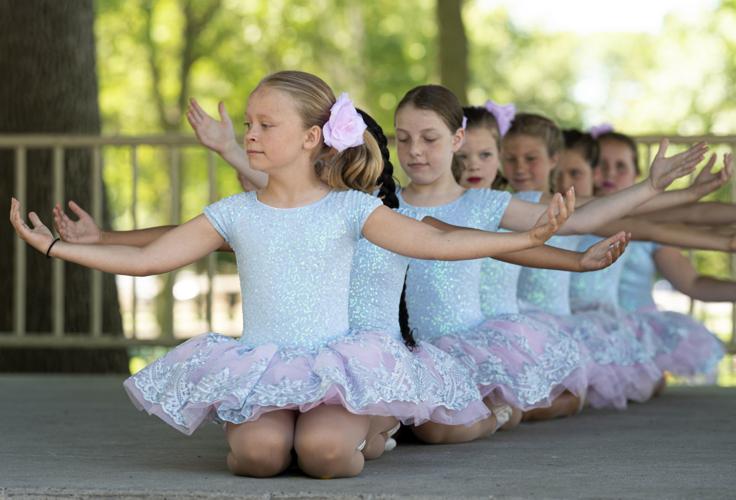 GALLERY: Montgomery revels in Kolacky Days | News | southernminn.com