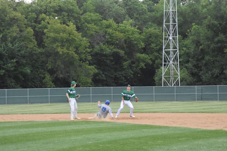 Mallards can't spread their wings as Lakers run away in 14-0 win ...