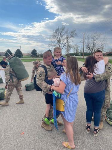 Le Center military father and son return from Africa deployment | News ...