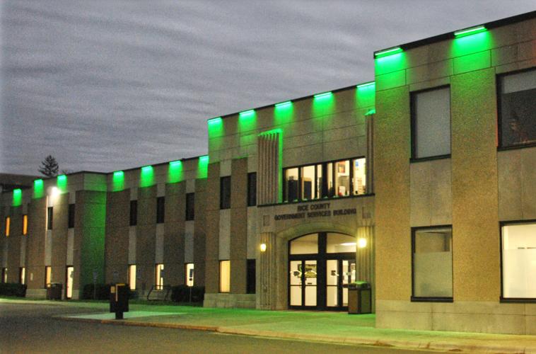 Locals Veterans Day ceremonies focus on suicide prevention | News | southernminn.com