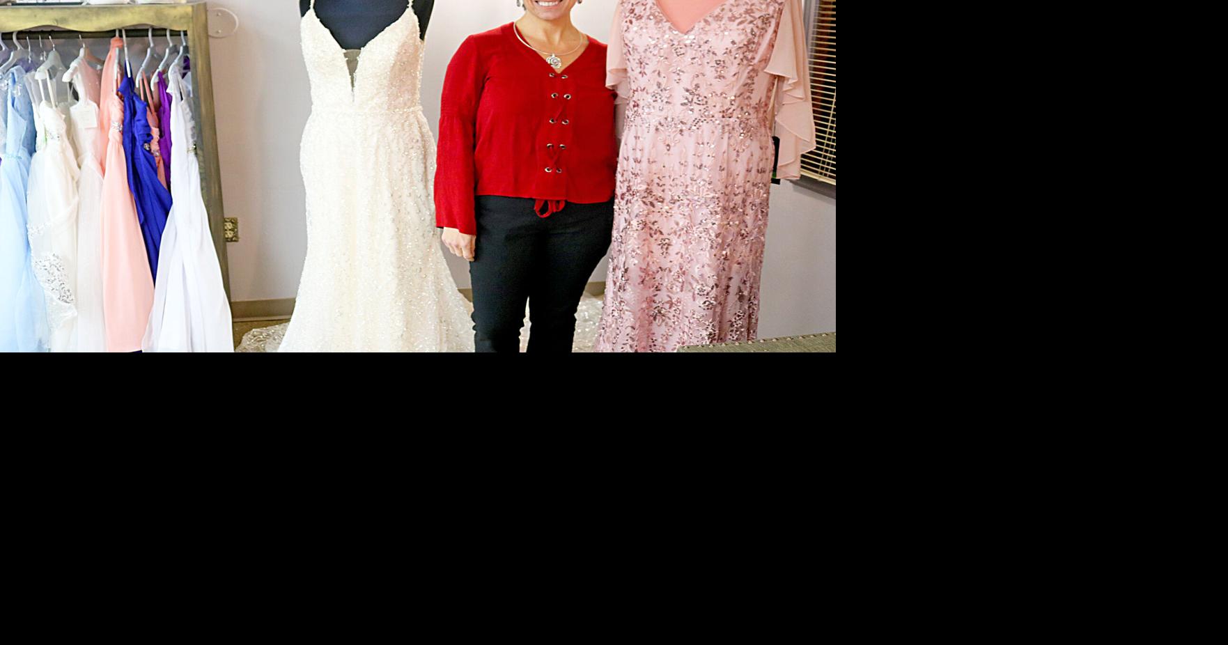 Owatonna transplant living ‘Hallmark dream’ with downtown store | News ...