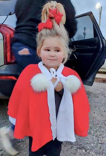 Warm Whether Helps Draw Crowds To Winterfest News