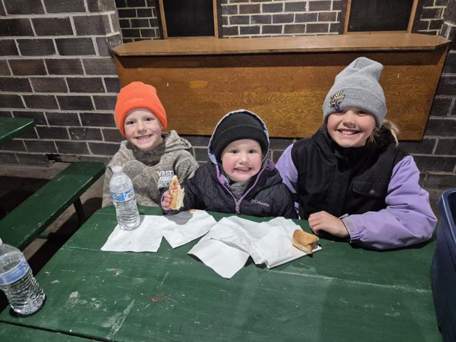 Waseca Parks & Lake Cleanup overcomes chilly weather to draw big crowd ...