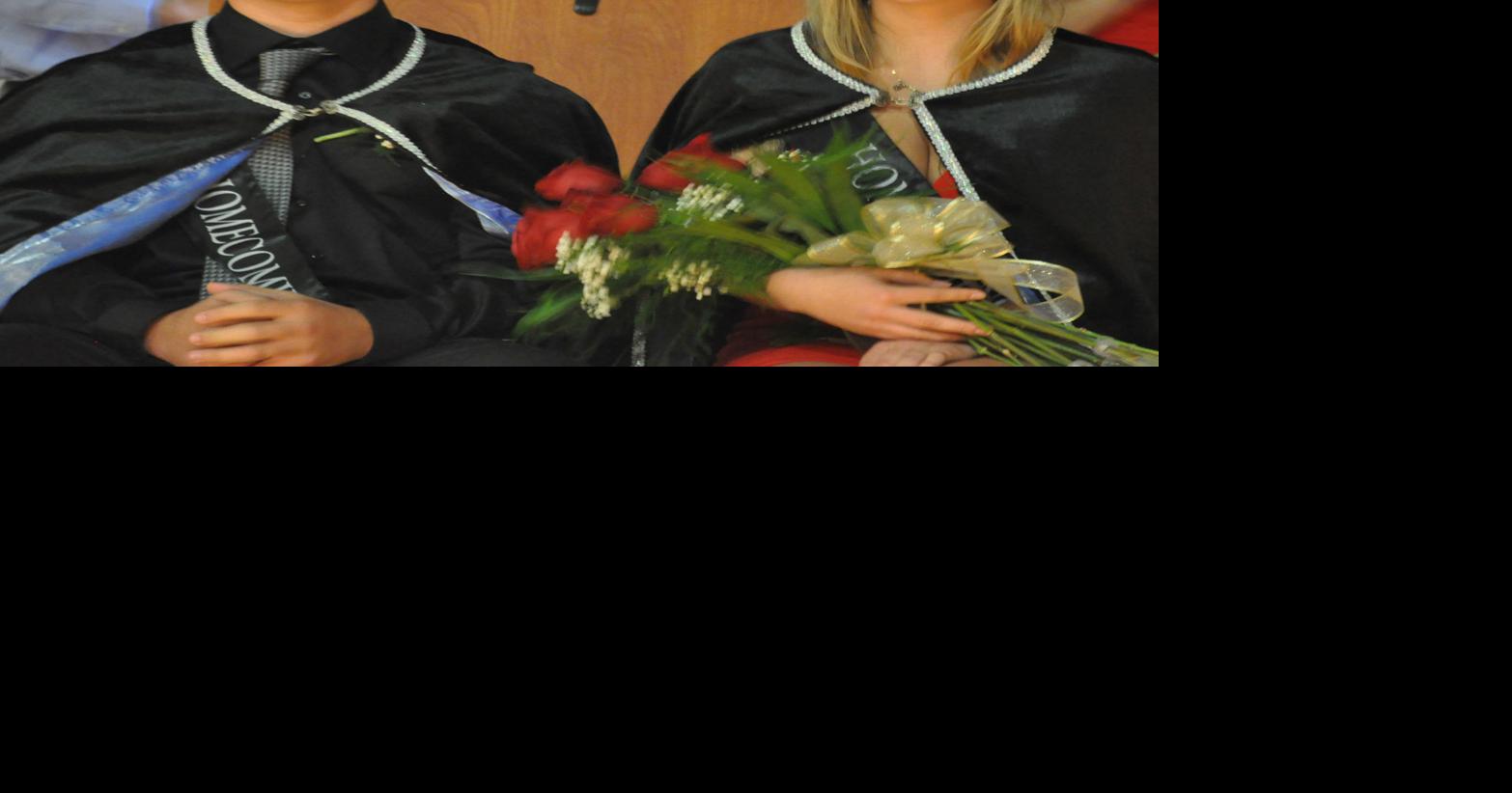 Krohn and Schoenbauer crowned as TCU homecoming royalty | News ...