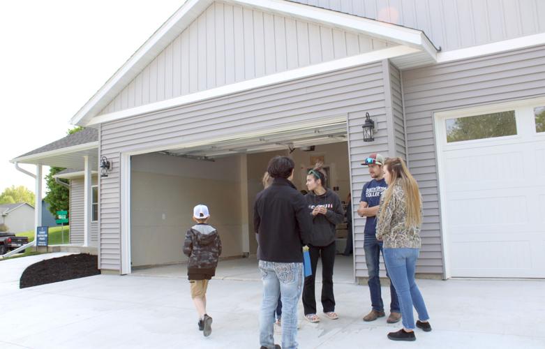 SCC Carpentry students reveal finished house | News | southernminn.com
