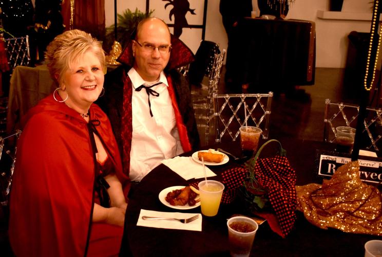 PHOTOS: Waseca Art Center sees record crowd in bigger venue for Great ...