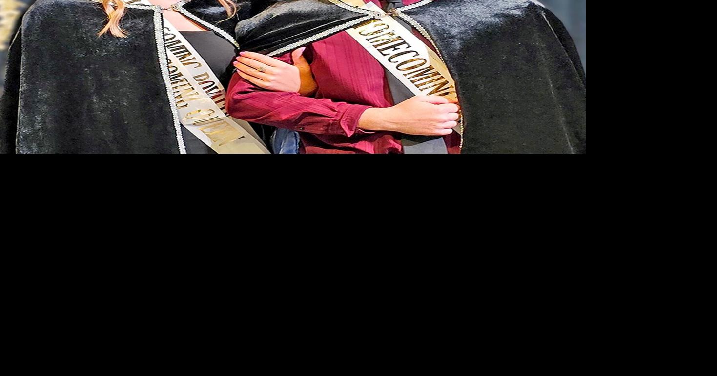 PHOTOS: Coronation kicks off TCU homecoming week | News | southernminn.com