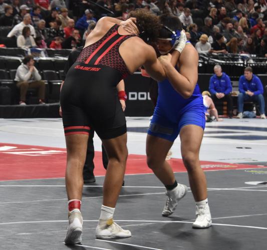 16 area wrestlers compete, Zwiener and Lindquist stay undefeated after ...