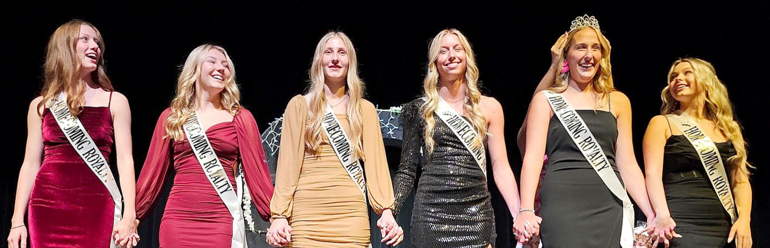 PHOTOS: Coronation kicks off TCU homecoming week | News | southernminn.com