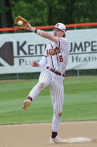 Raiders fall in elimination bracket championship game | Sports | southernminn.com