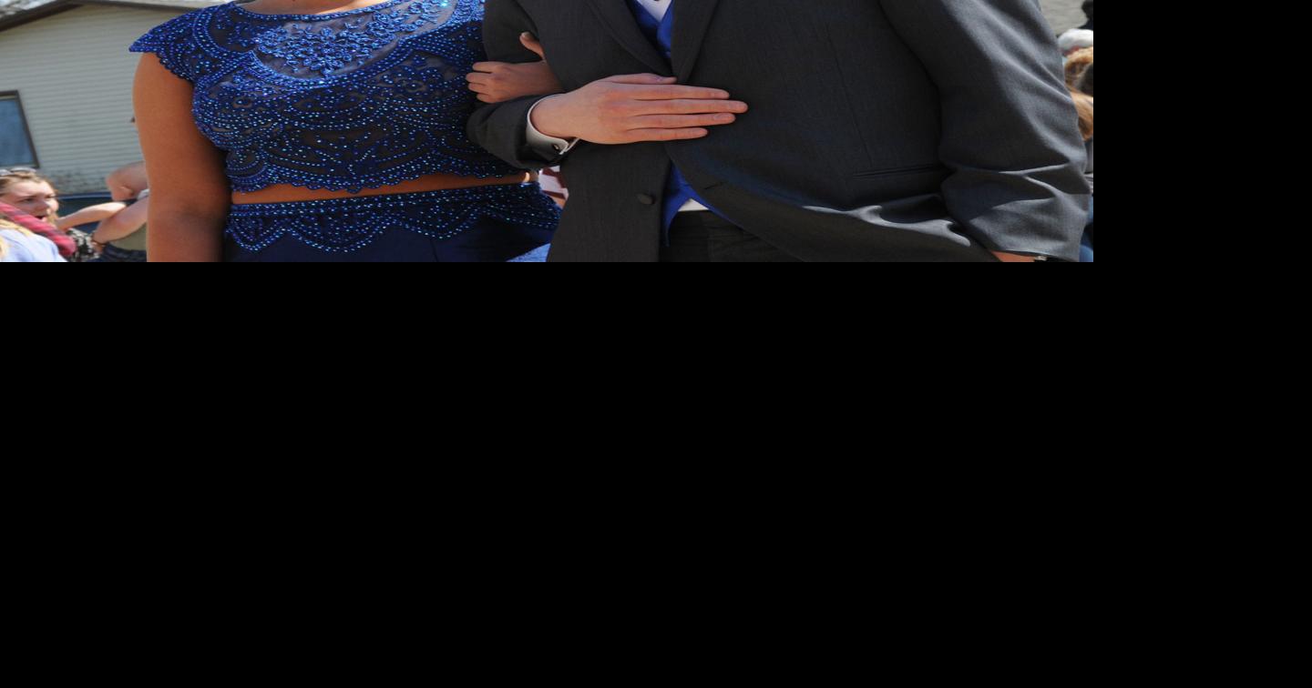 PHOTO GALLERY: A Knight on the Red Carpet at Kenyon-Wanamingo Prom ...