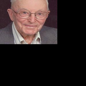 Russell August Swenson of New Richland | Obituaries | southernminn.com